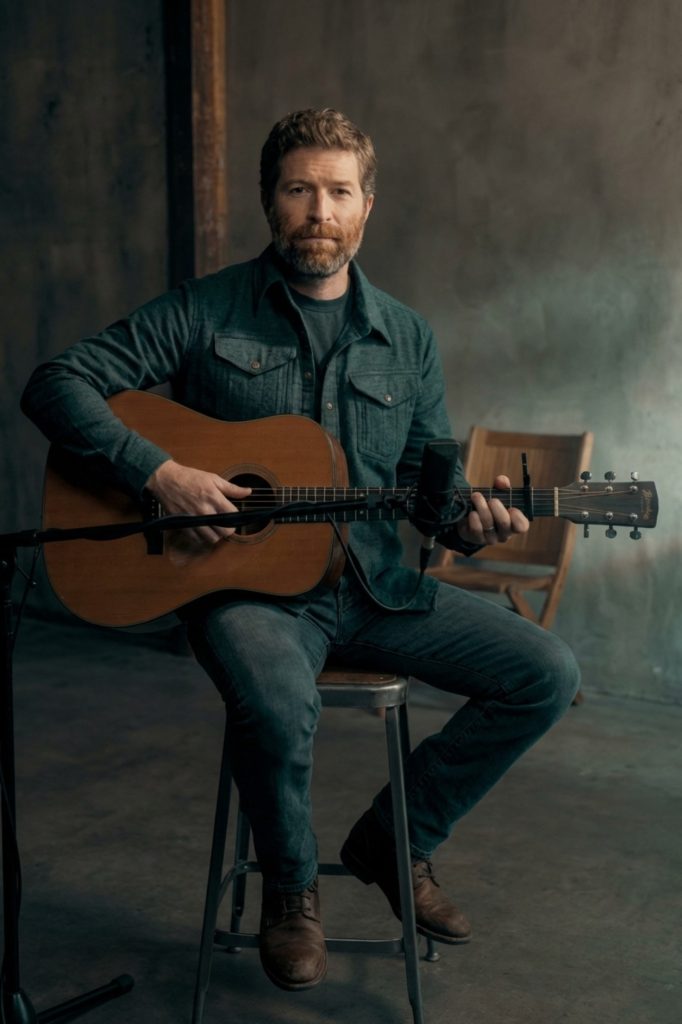 Josh Turner - Forever and Ever, Amen (Acoustic Performance) ft. Randy ...